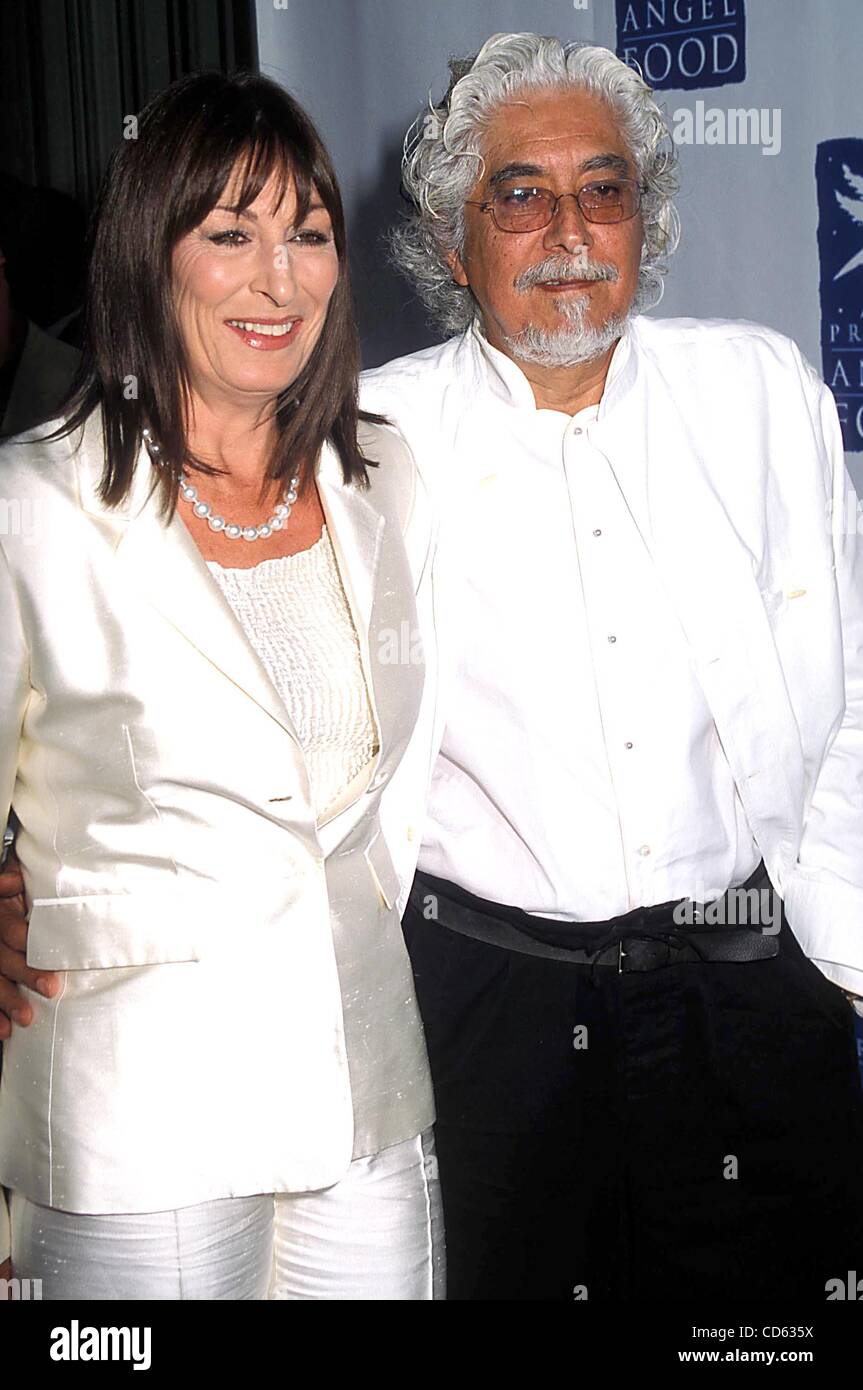 Aug. 9, 2003 - Hollywood, California, U.S. - I7878PR. SD08/09/2003 ...