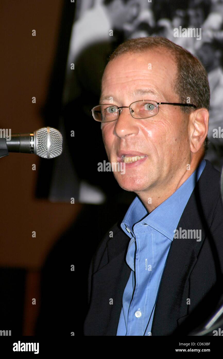 Stephen bogart hi-res stock photography and images - Alamy
