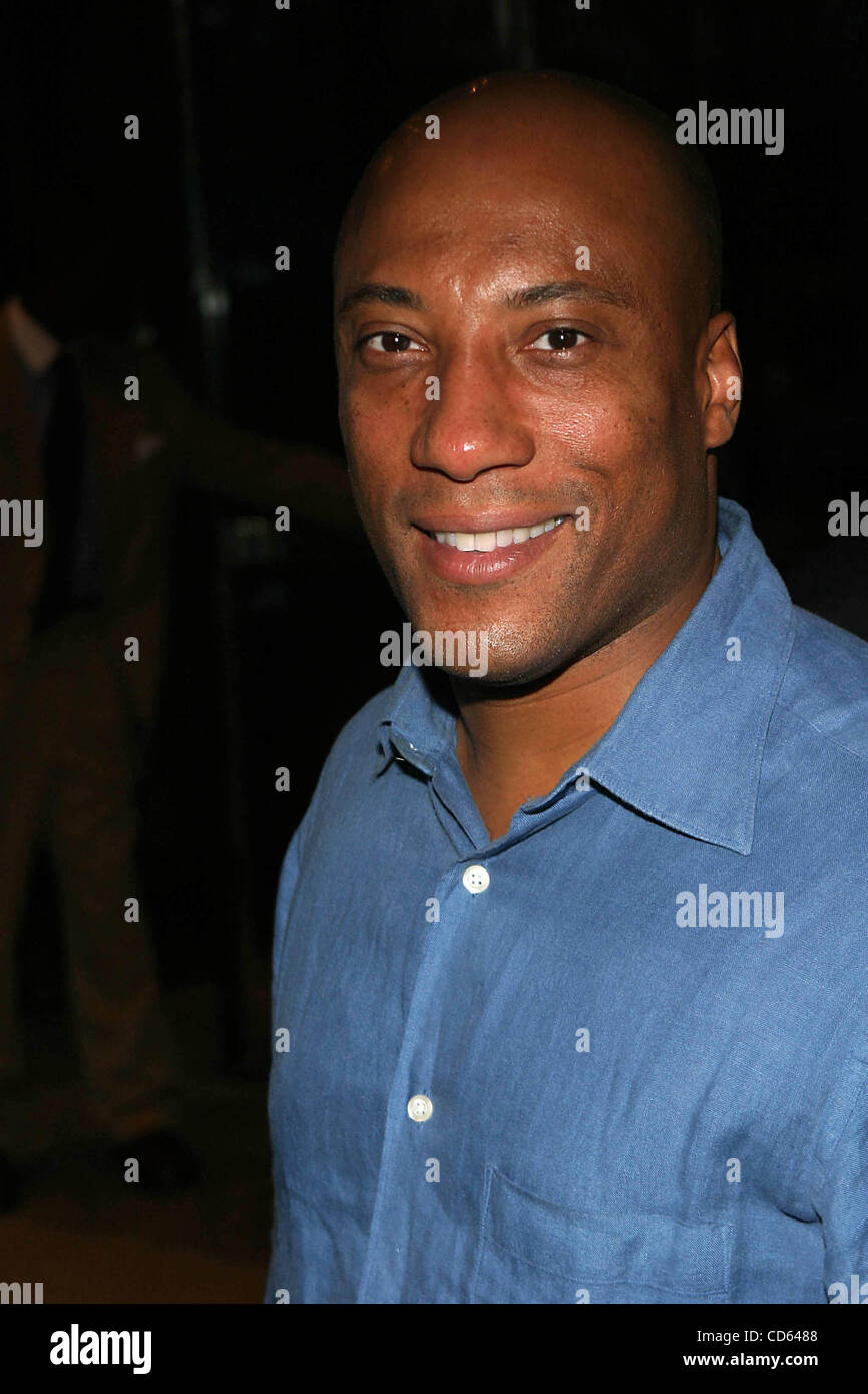 Aug. 24, 2003 - New York, New York, U.S. - K32396RM. SD08/24/2003 ...