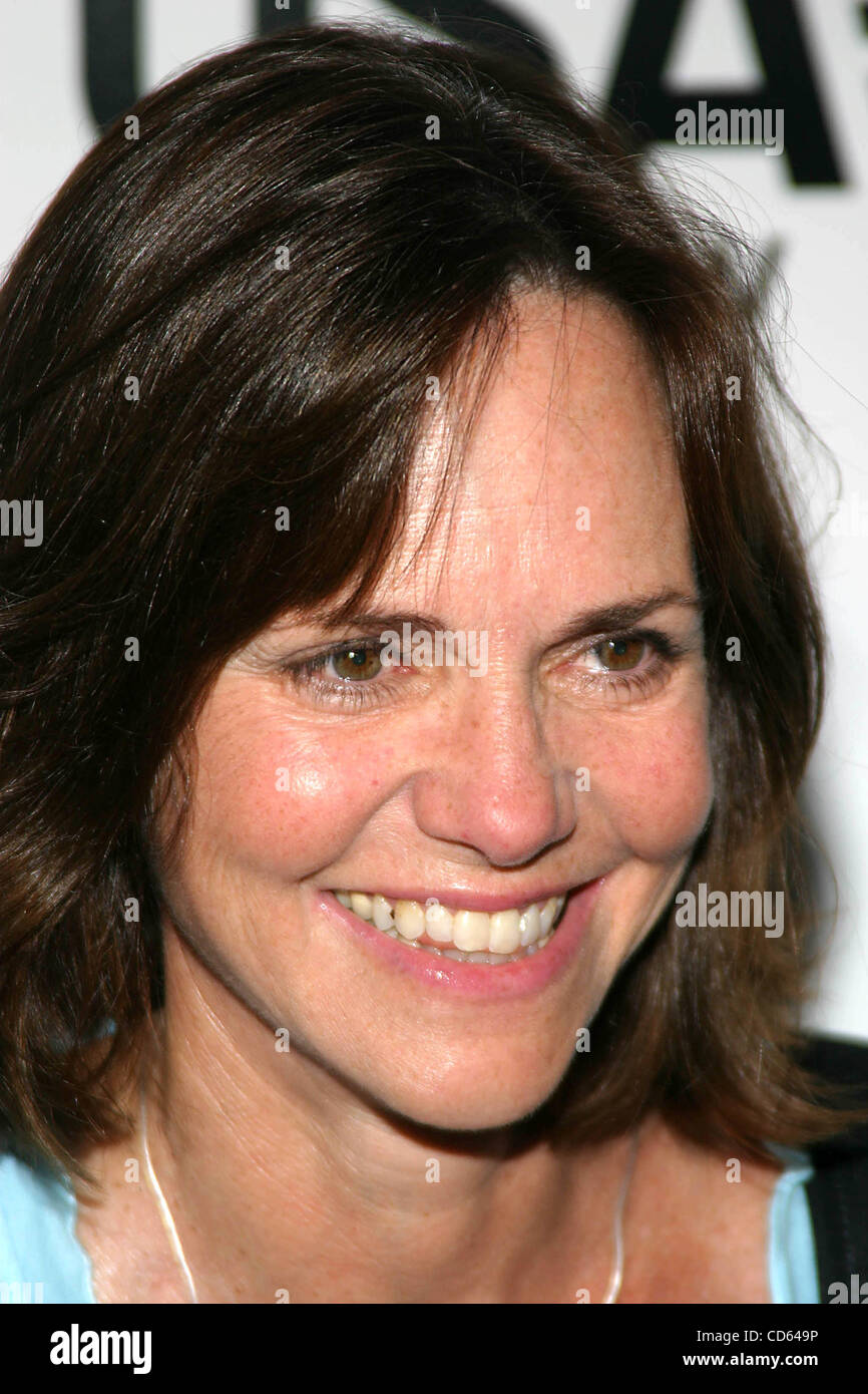 Aug. 25, 2003 - New York, New York, U.S. - K32406RM. SD08/25/2003..USA ...