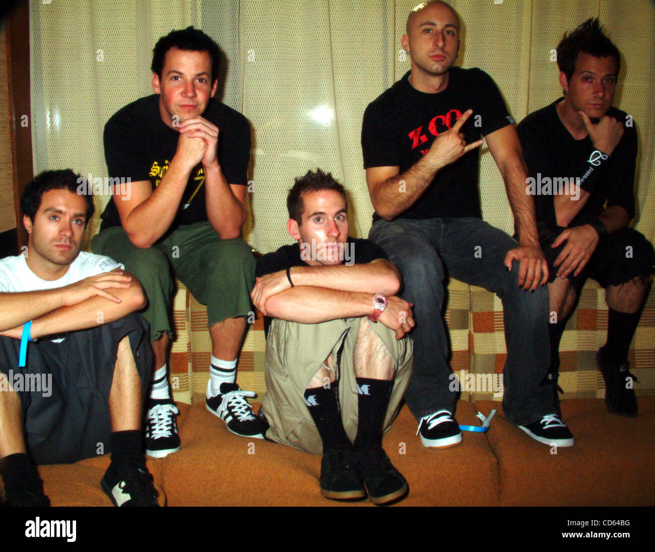 Simple plan music photos hi-res stock photography and images - Alamy