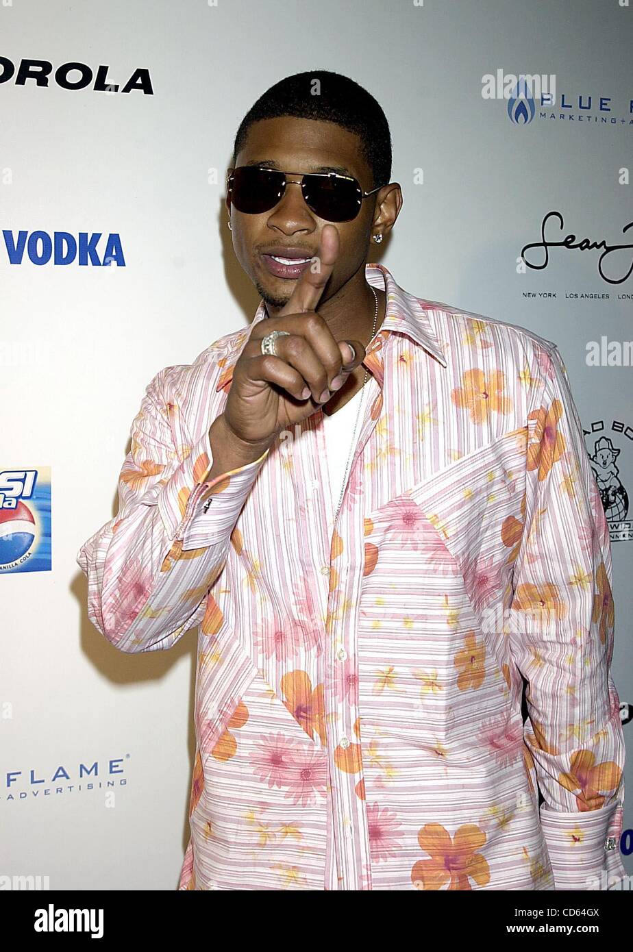 Sean combs with usher hi-res stock photography and images - Alamy