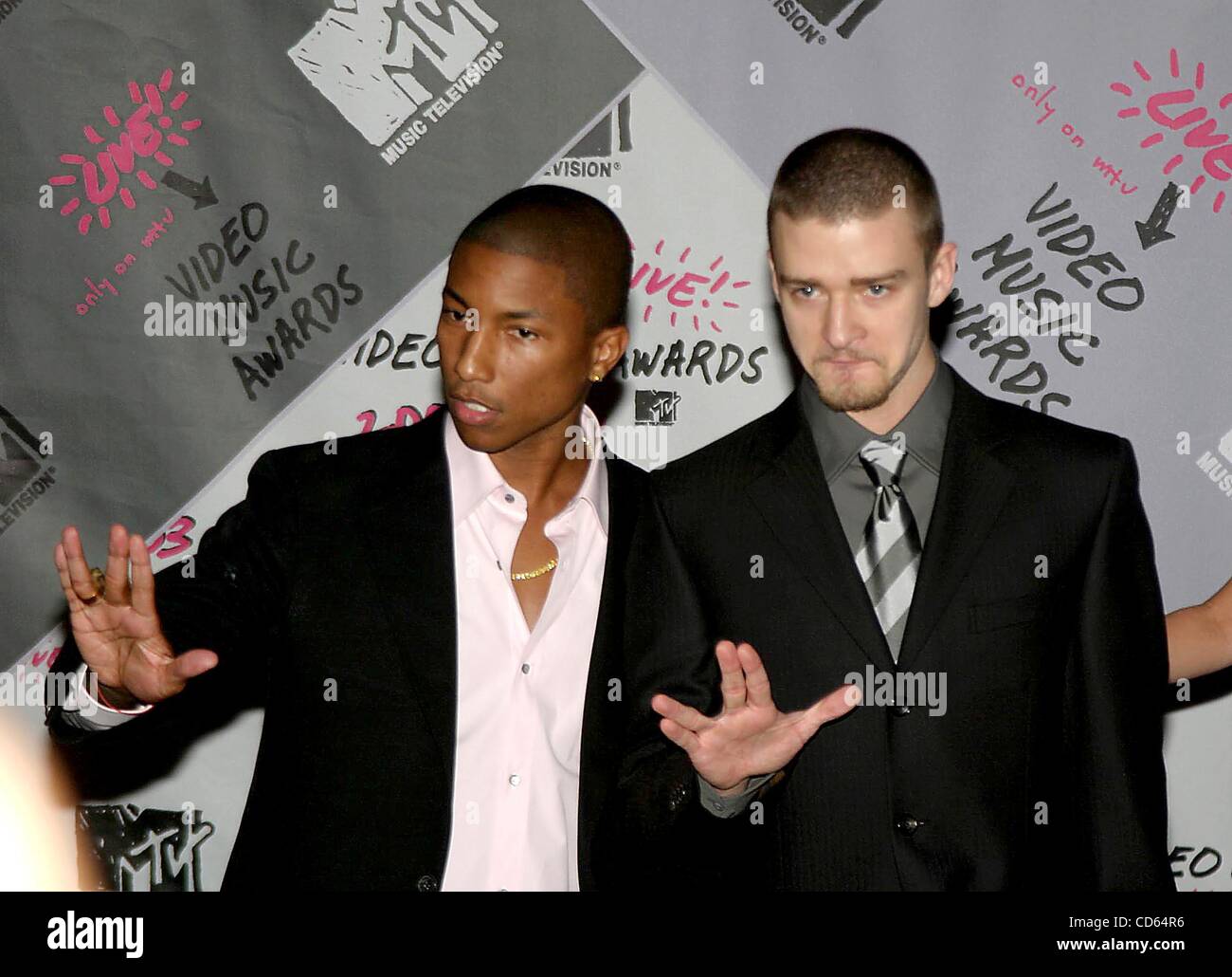 Justin timberlake pharrell williams hi-res stock photography and images ...