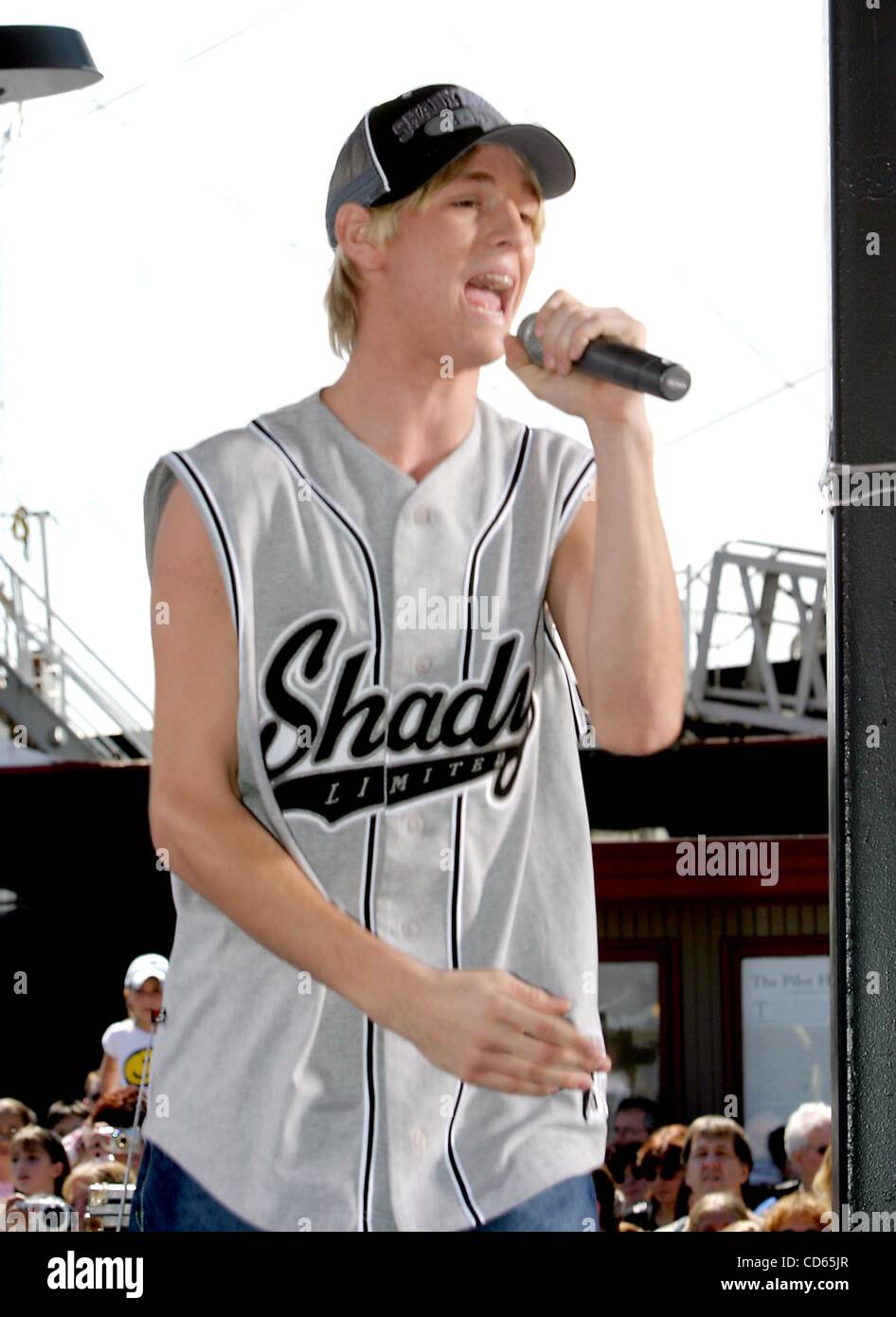 Nick carter 2003 hi-res stock photography and images - Alamy