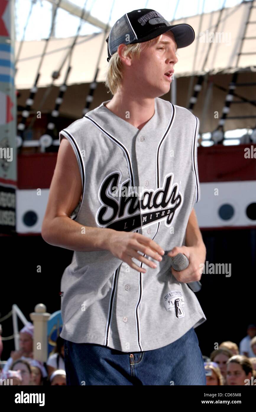 Nick carter 2003 hi-res stock photography and images - Alamy