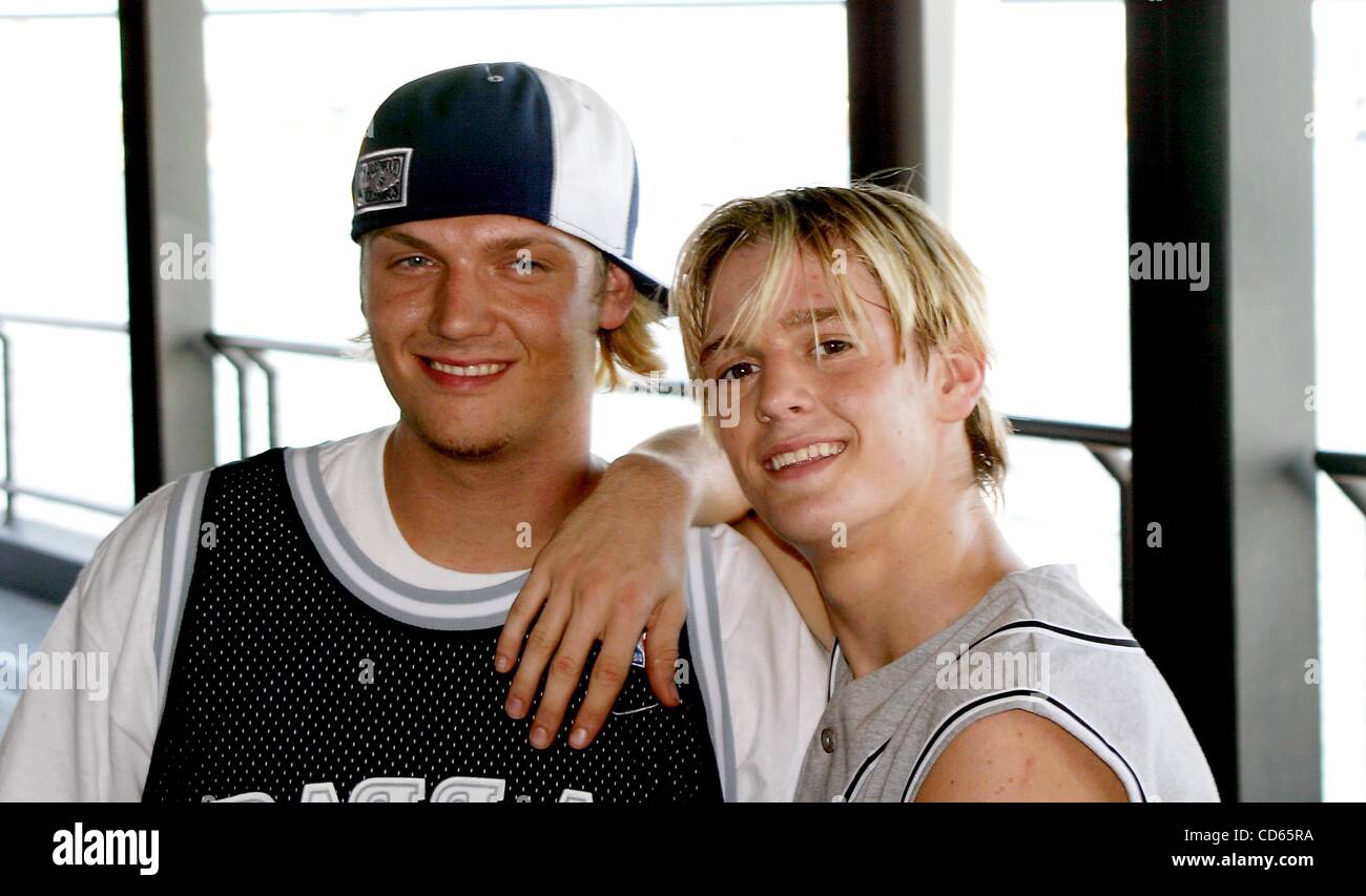 Aaron carter 2003 hi-res stock photography and images - Alamy