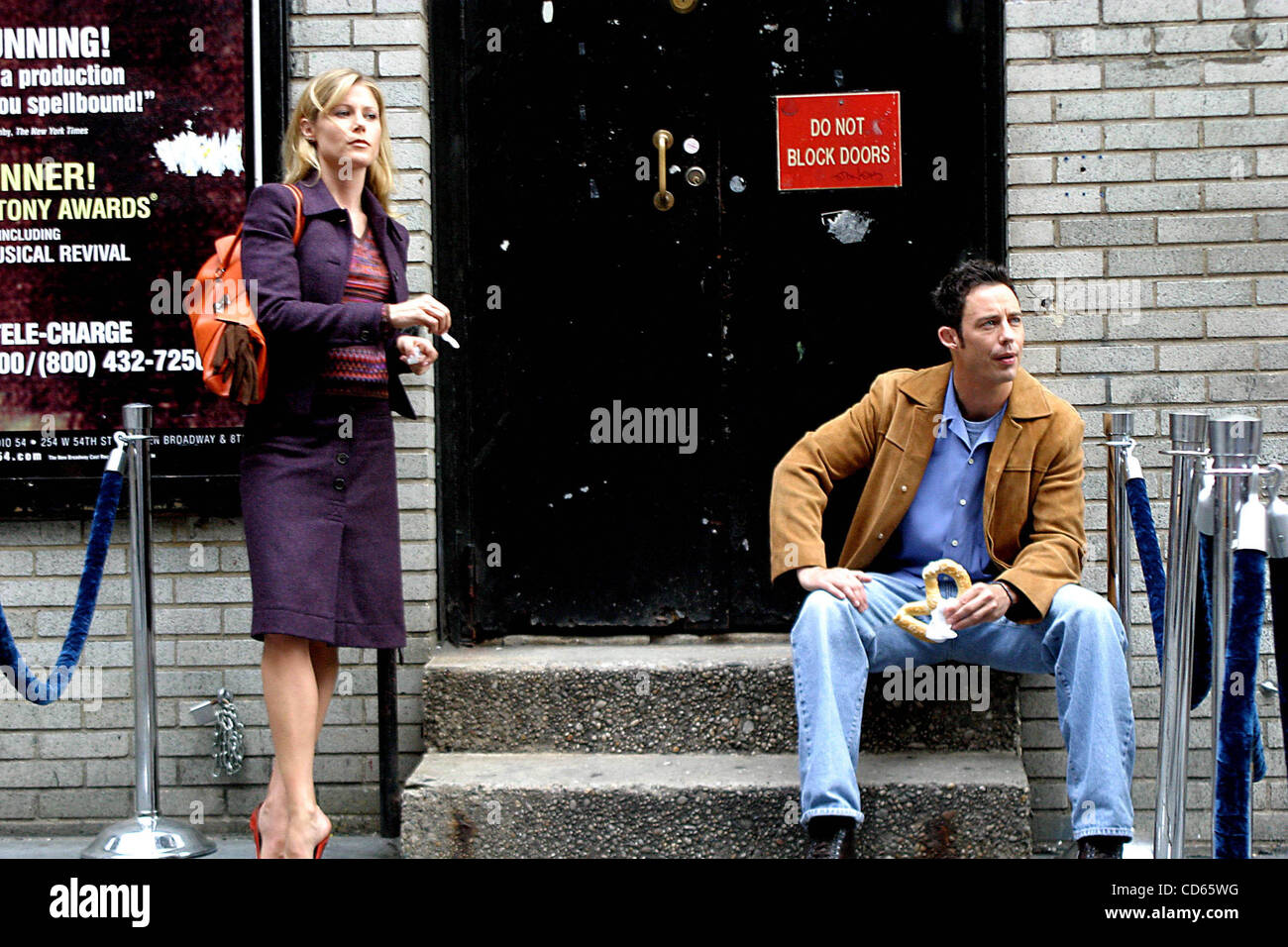 Julie bowen ed tom cavanaugh hi-res stock photography and images - Alamy