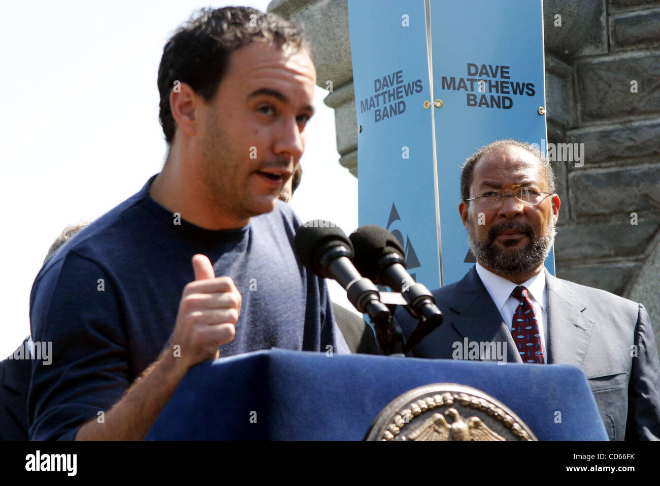 Sept. 12, 2003 - New York, New York, U.S. - K32731RM .MAYOR MICHAEL ...