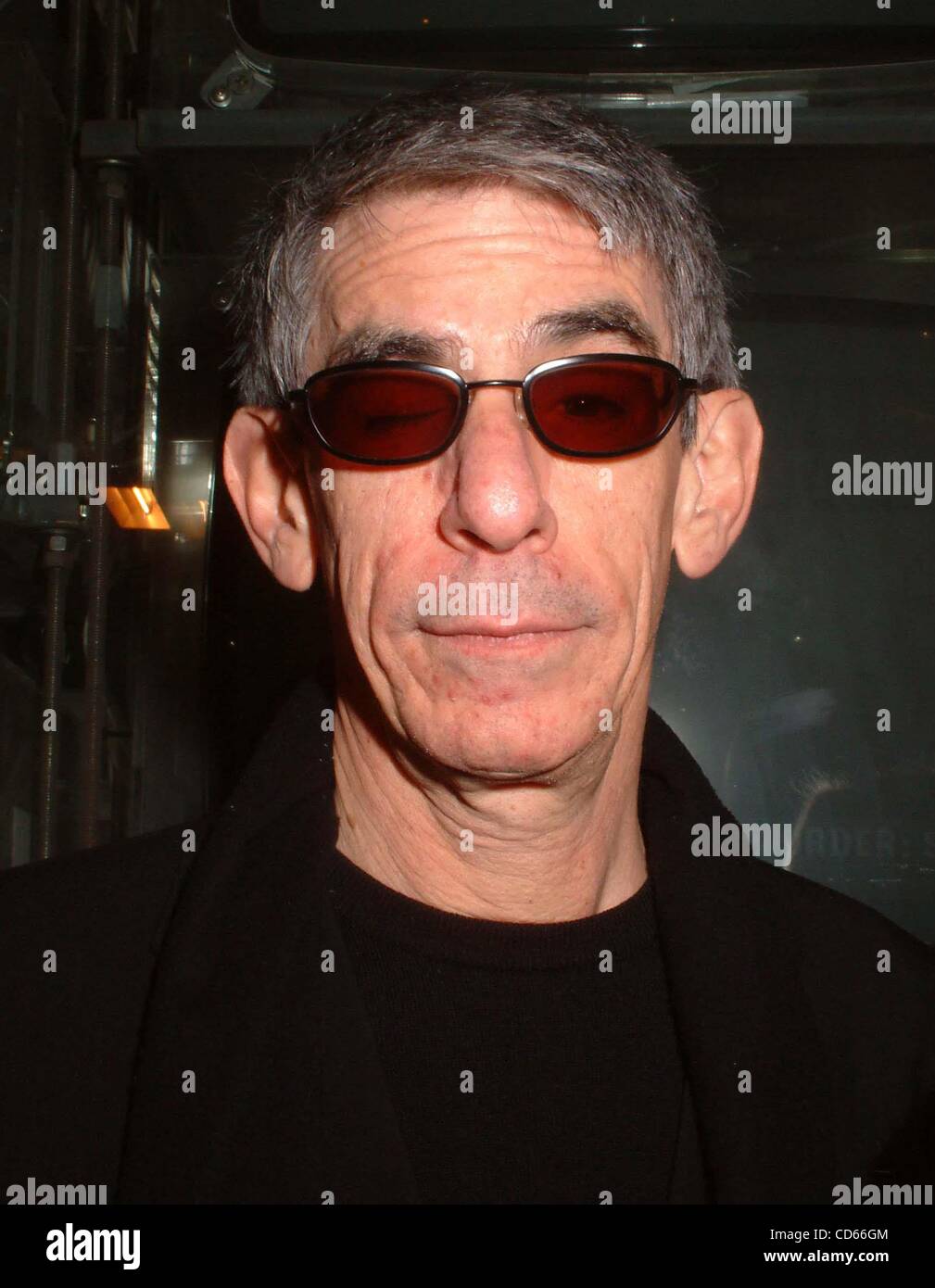 Richard belzer law order hi-res stock photography and images - Alamy