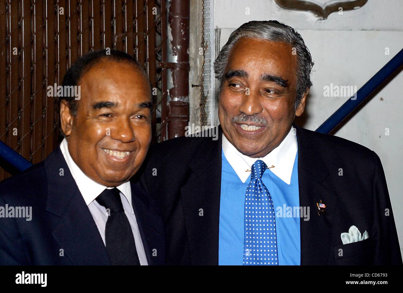 Sept. 17, 2003 - New York, New York, U.S. - K33026RM.GREGORY HINES ...