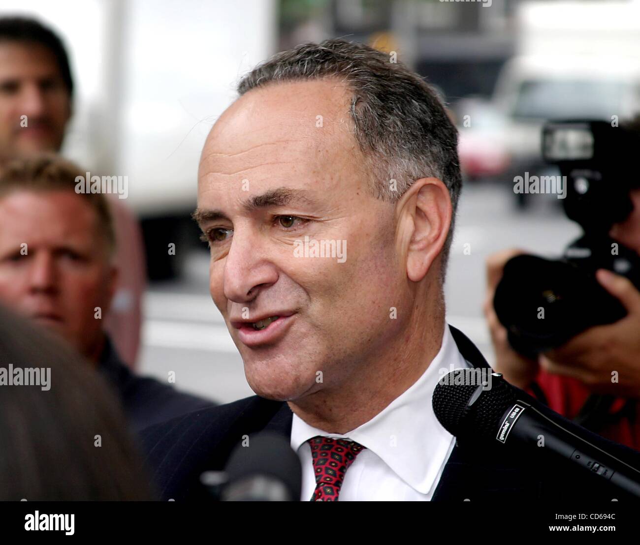 Chuck schumer and putin hi-res stock photography and images - Alamy
