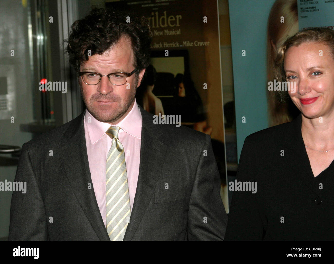 Sept. 28, 2003 - New York, New York, U.S. - K33093RM.ARRIVALS FOR ...