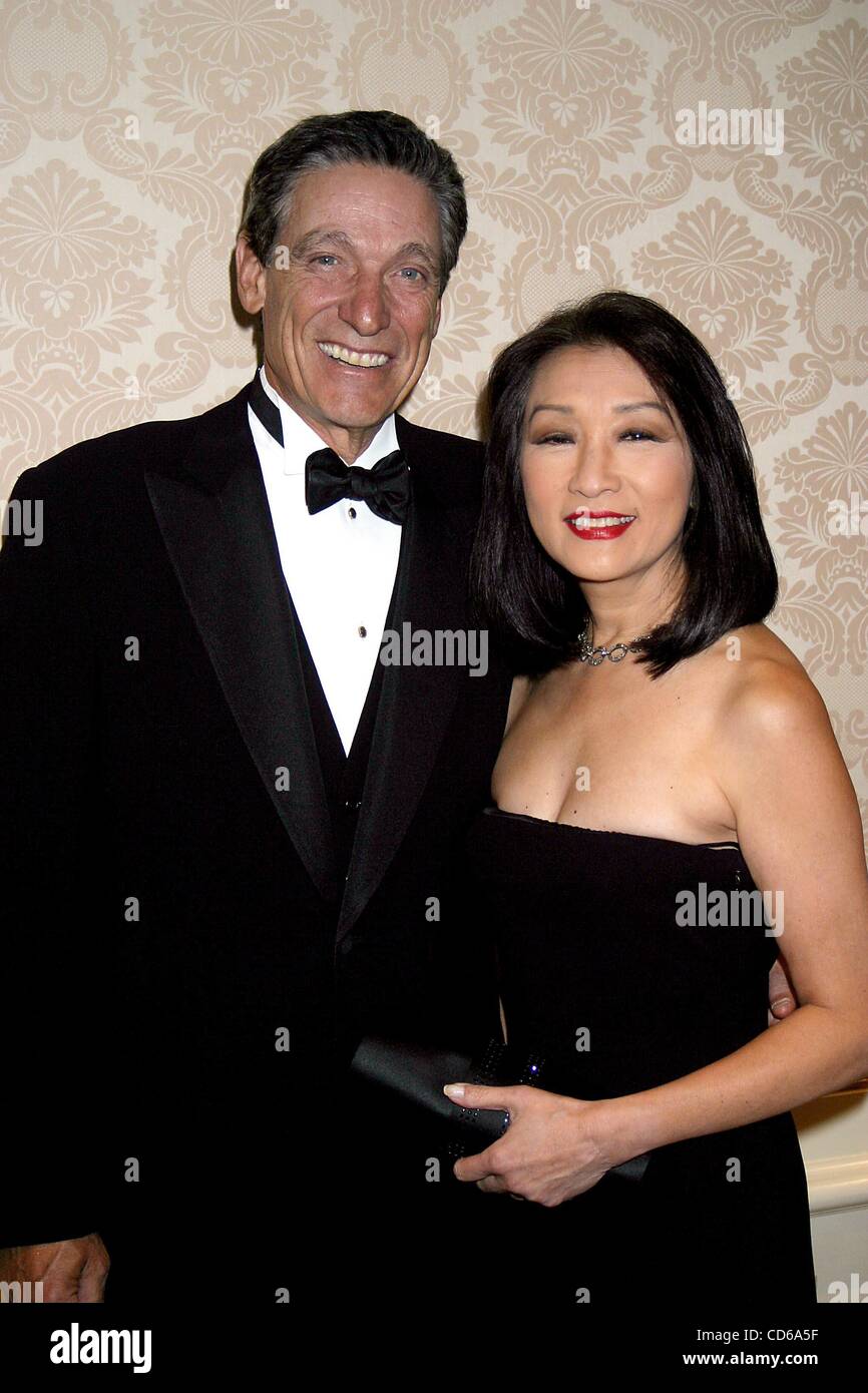 Connie chung maury povich maury hi-res stock photography and images - Alamy