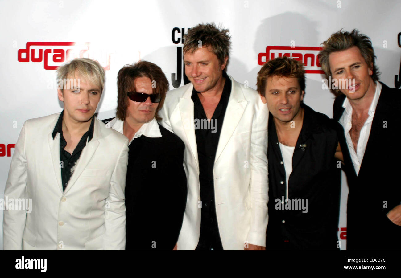 Aug. 27, 2003 - New York, New York, U.S. - K32450RM. SD08/27/2003 ...