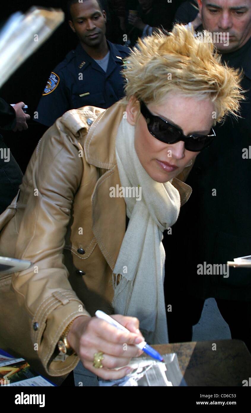 Sept. 10, 2003 - New York, New York, U.S. - K32692RM.DEPARTURE FROM ABC ...