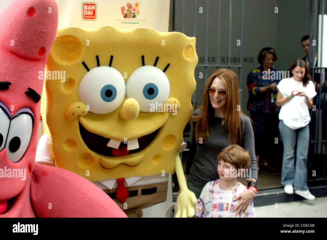 Spongebob 2003 hi-res stock photography and images - Alamy