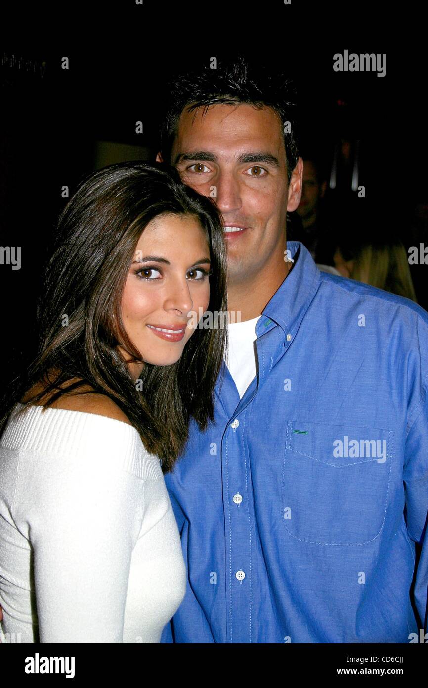 Oct. 3, 2003 - New York, New York, U.S. - K33261RM 10/04/2003.JAMIE ...