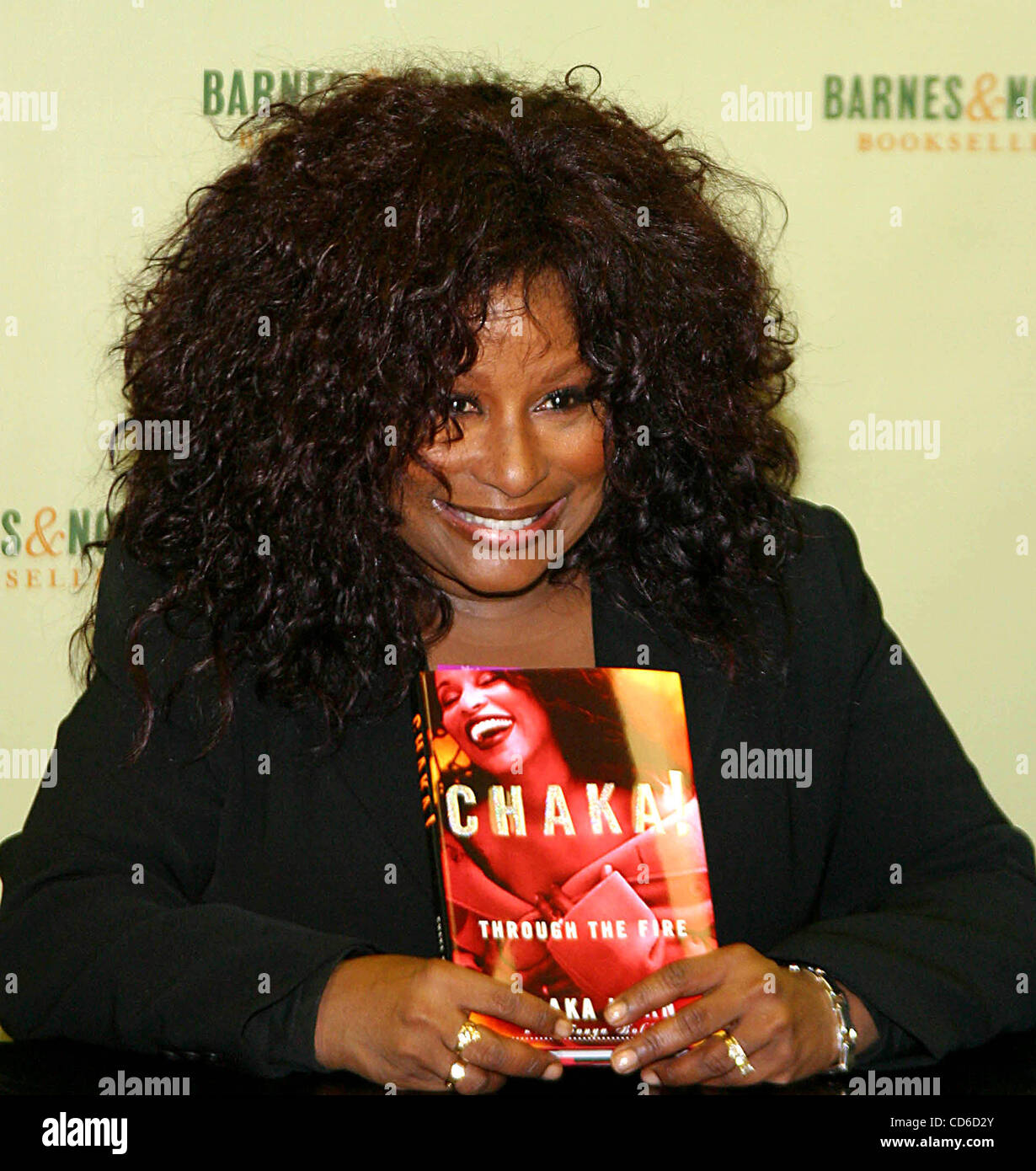 Oct. 15, 2003 - New York, New York, U.S. - K33471RM.CHAKA KHAN BOOK ...