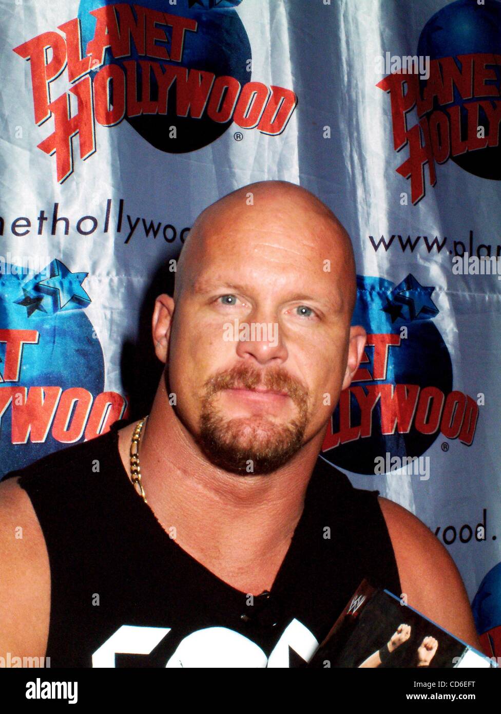 Stone cold austin hi-res stock photography and images - Alamy