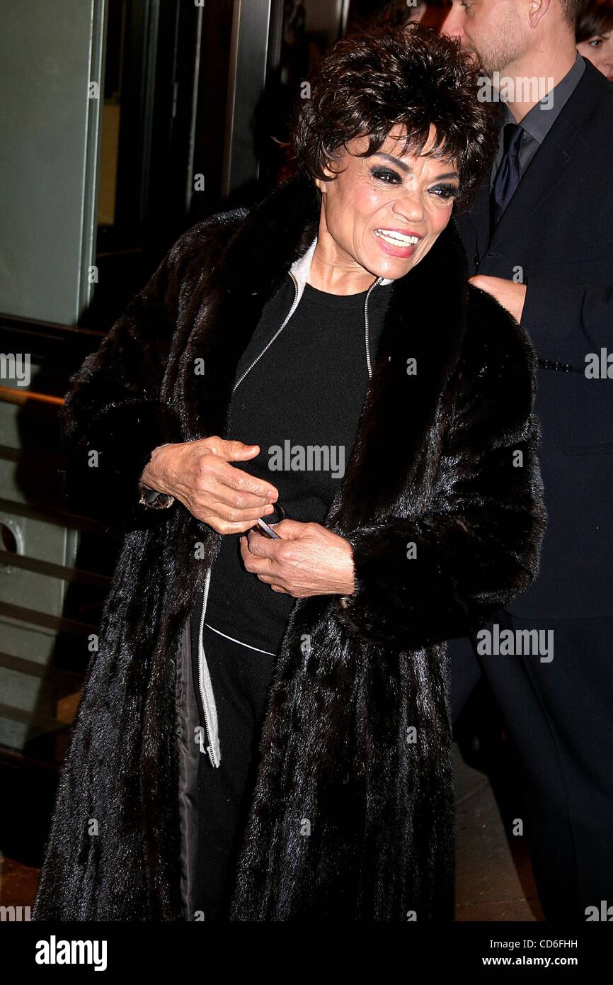 The Caretaker Theatre Play High Resolution Stock Photography and Images ...