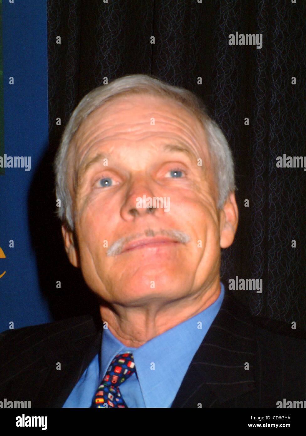 Nov. 20, 2003 - New York, New York, U.S. - K34245ML.THE CABLE CENTER ...