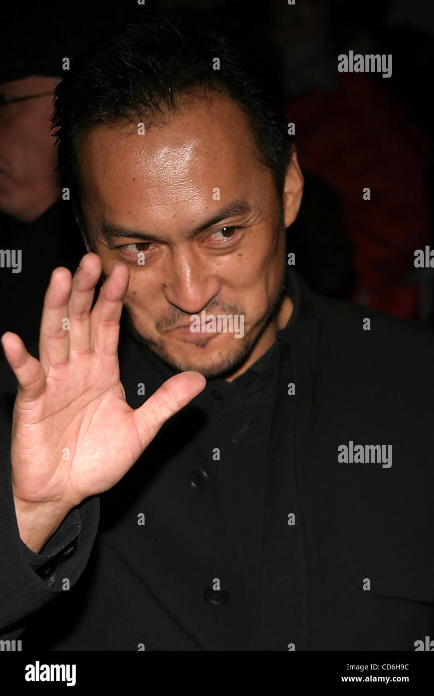Ken watanabe last samurai 2003 hi-res stock photography and images - Alamy