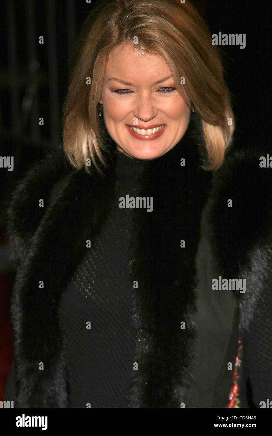 Dec. 2, 2003 - New York, New York, U.S. - K34396RM.THE LAST SAMURAI ...