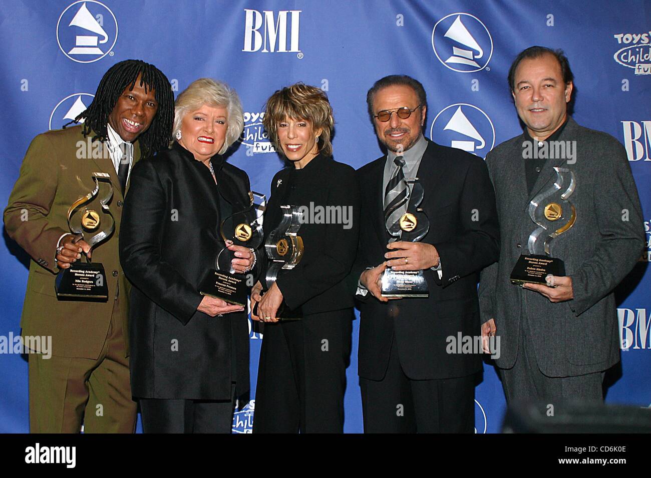 Dec. 11, 2003 - New York, New York, U.S. - K34617.8TH ANNUAL NARAS ...