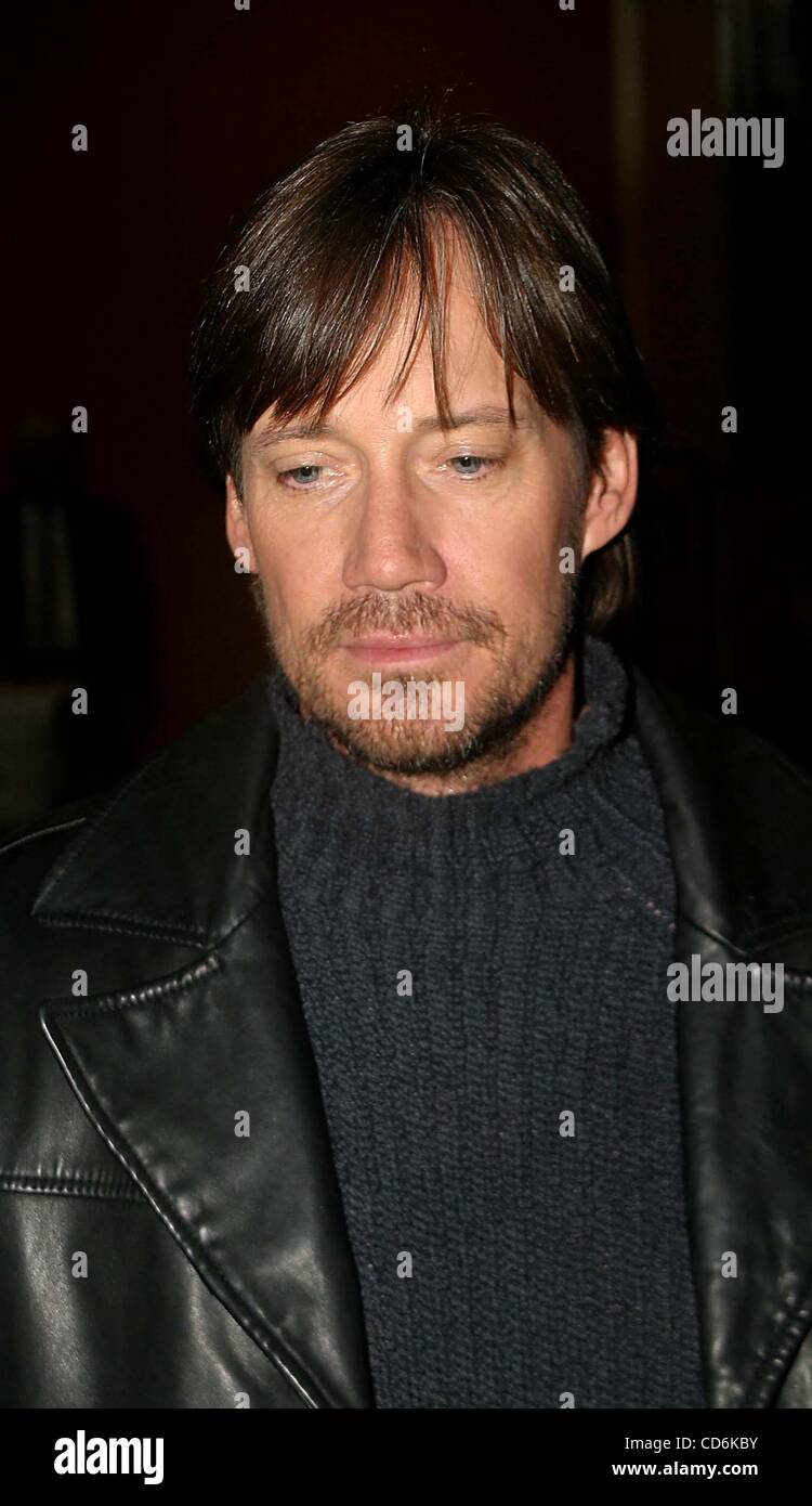 Jan. 5, 2004 - New York, New York, U.S. - K34763RM.ABC'S LIVE WITH ...