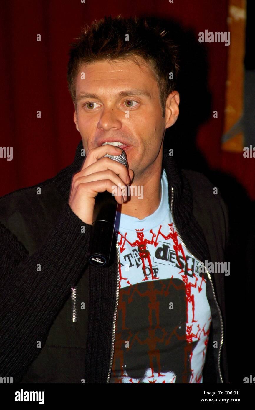 Jan. 8, 2004 - New York, New York, U.S. - K34810RM.LAUNCH PARTY FOR UPN ...