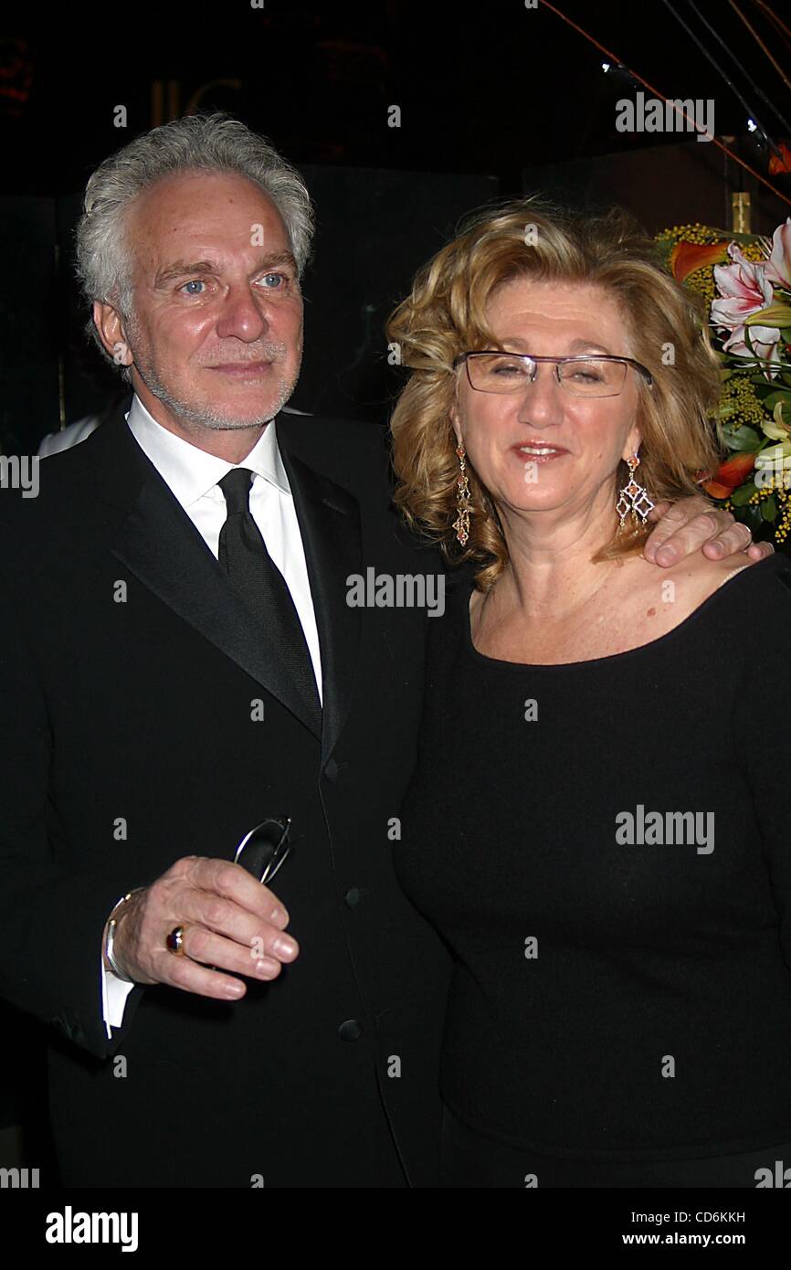 Jan. 9, 2004 - New York, New York, U.S. - K34817JBU.GEM AWARDS AT ...