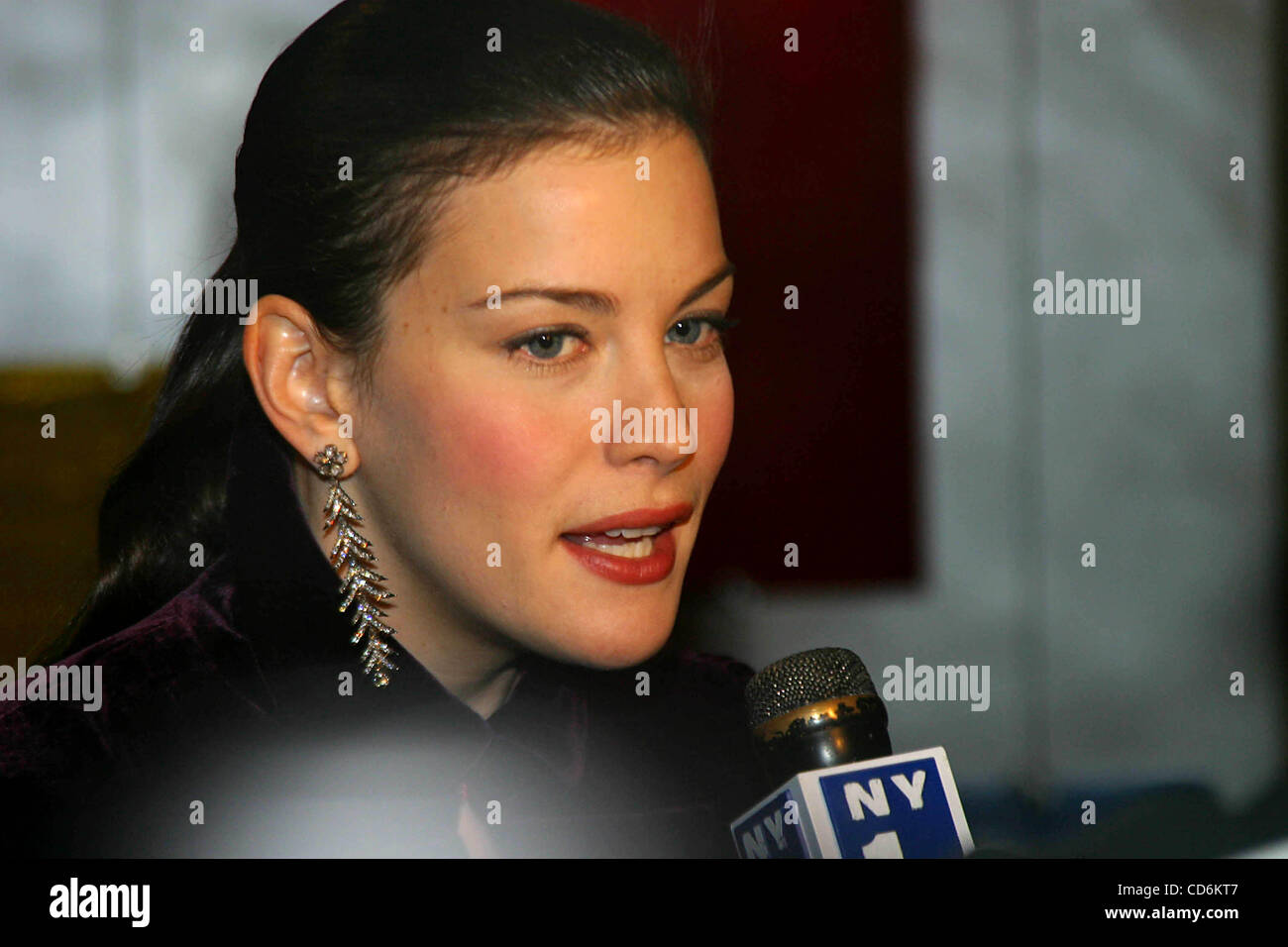 Liv circle hi-res stock photography and images - Alamy