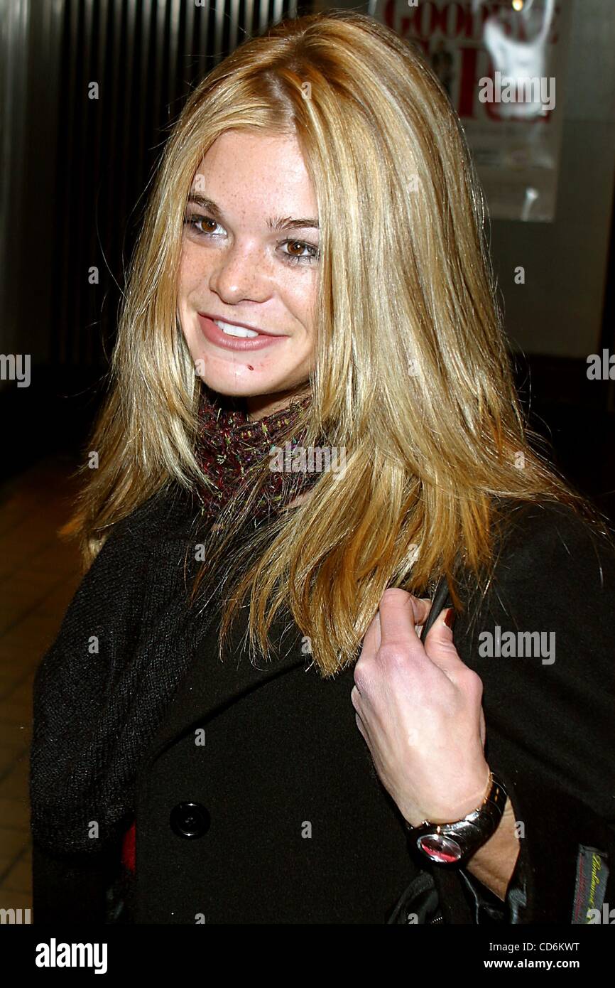 Jan. 12, 2004 - New York, New York, U.S. - K34892RM.THE GOODBYE GIRL ...