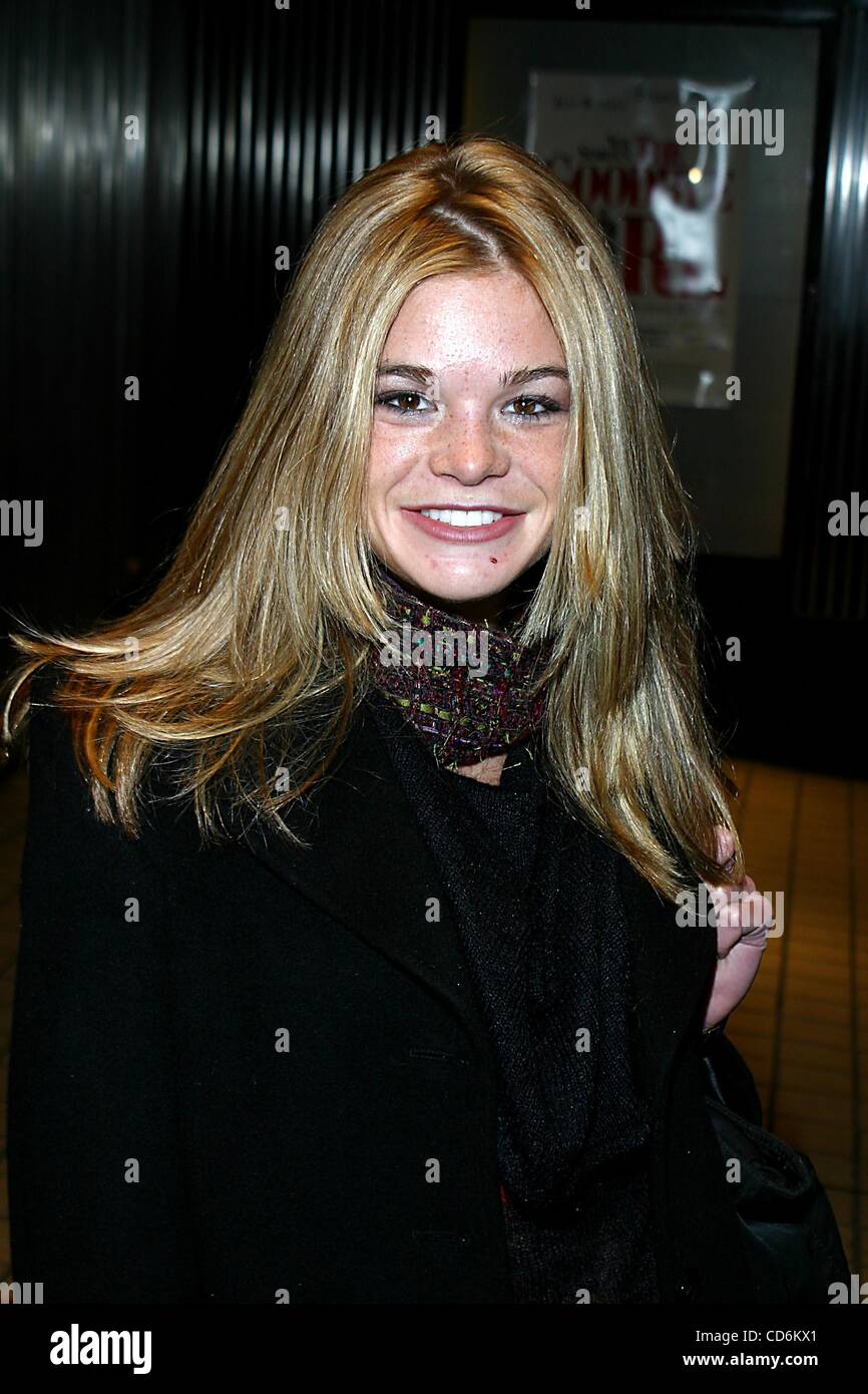 Ellen muth hi-res stock photography and images - Alamy