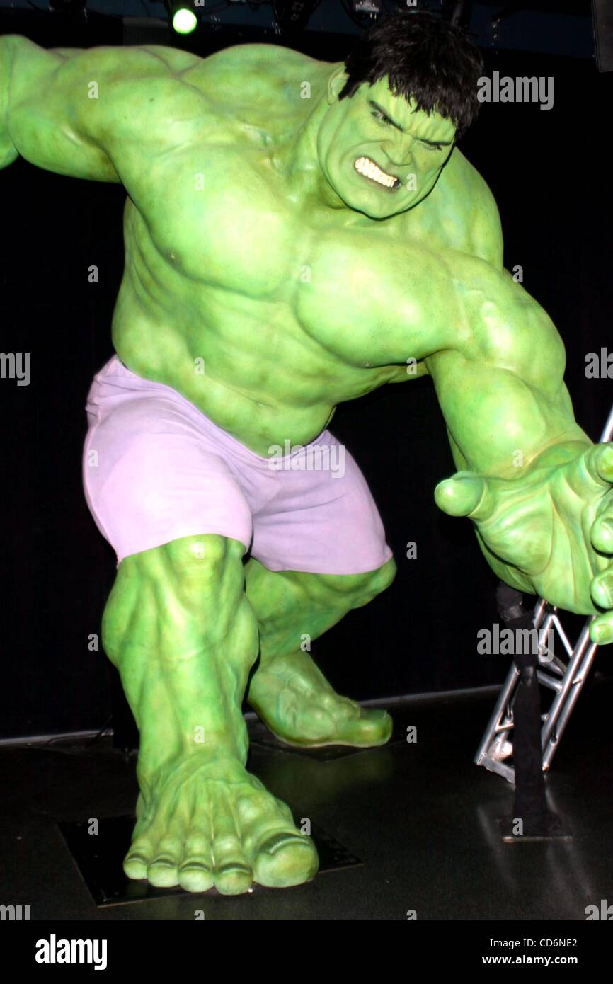 Hulk madame tussauds hi-res stock photography and images - Alamy