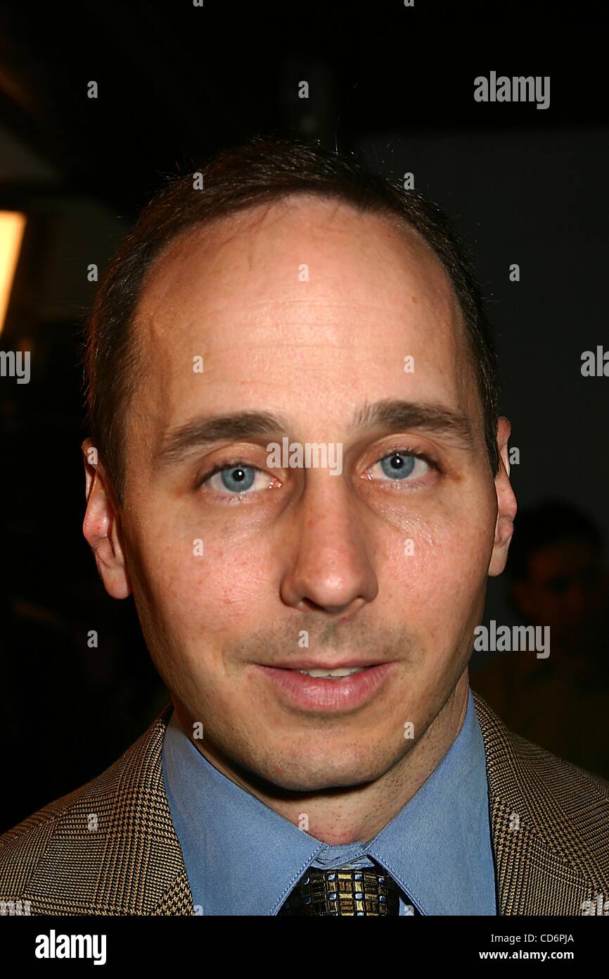 Feb. 17, 2004 - New York, New York, U.S. - K35646ML.PRESS CONFERENCE TO ...