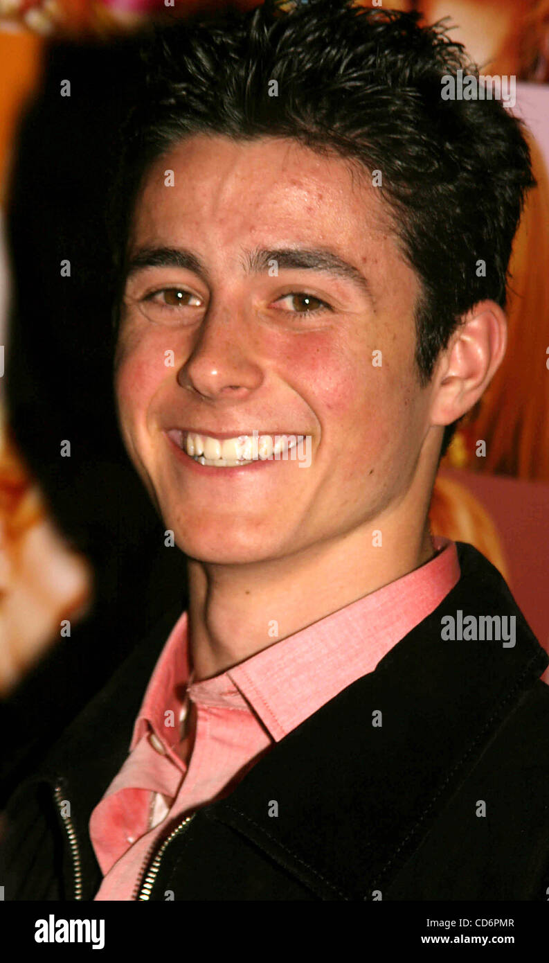 Feb. 17, 2004 - New York, New York, U.S. - K35654RM.PREMIERE OF ...