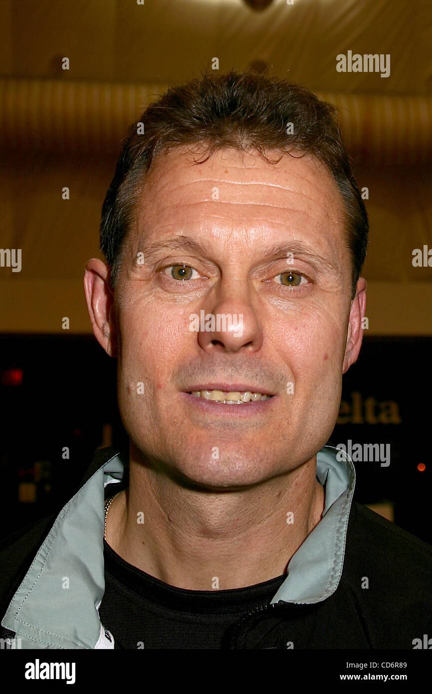 Feb. 24, 2004 - New York, New York, U.S. - K35758ML.***EXCLUSIVE ...