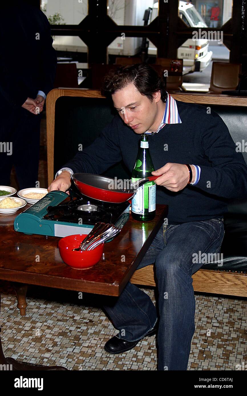 Mar. 10, 2004 - New York, New York, U.S. - K36066JBU.ROCCO DISPIRITO ...