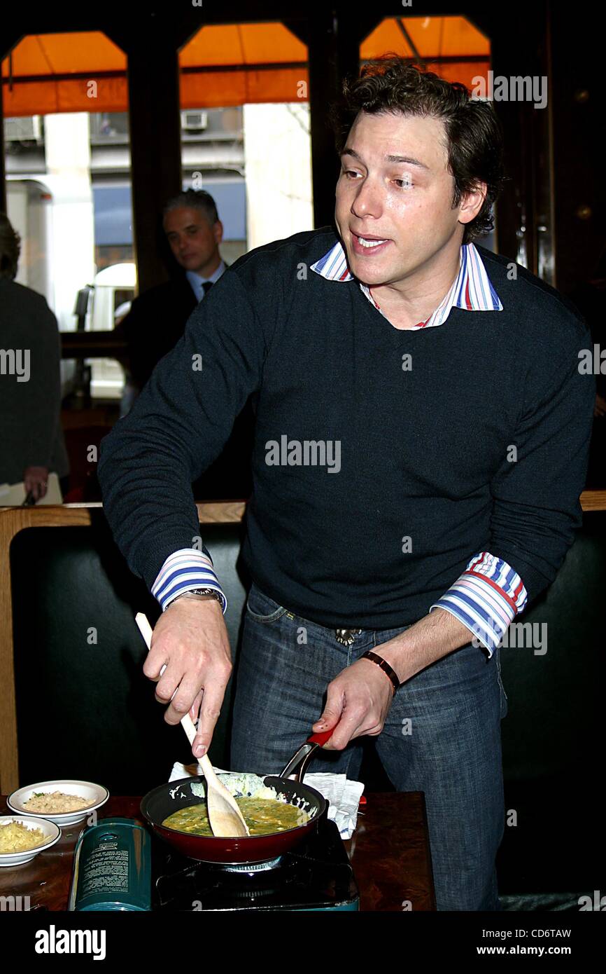 Mar. 10, 2004 - New York, New York, U.S. - K36066JBU.ROCCO DISPIRITO ...