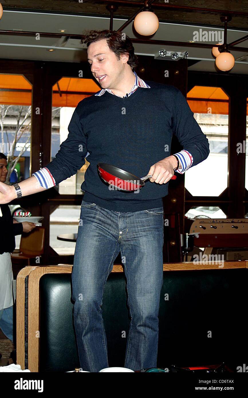 Mar. 10, 2004 - New York, New York, U.S. - K36066JBU.ROCCO DISPIRITO ...