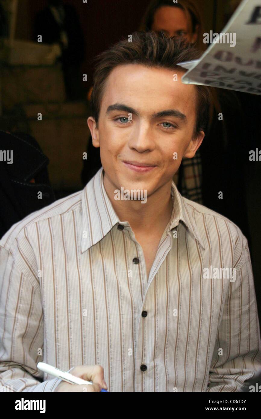 Frankie kelly hi-res stock photography and images - Alamy