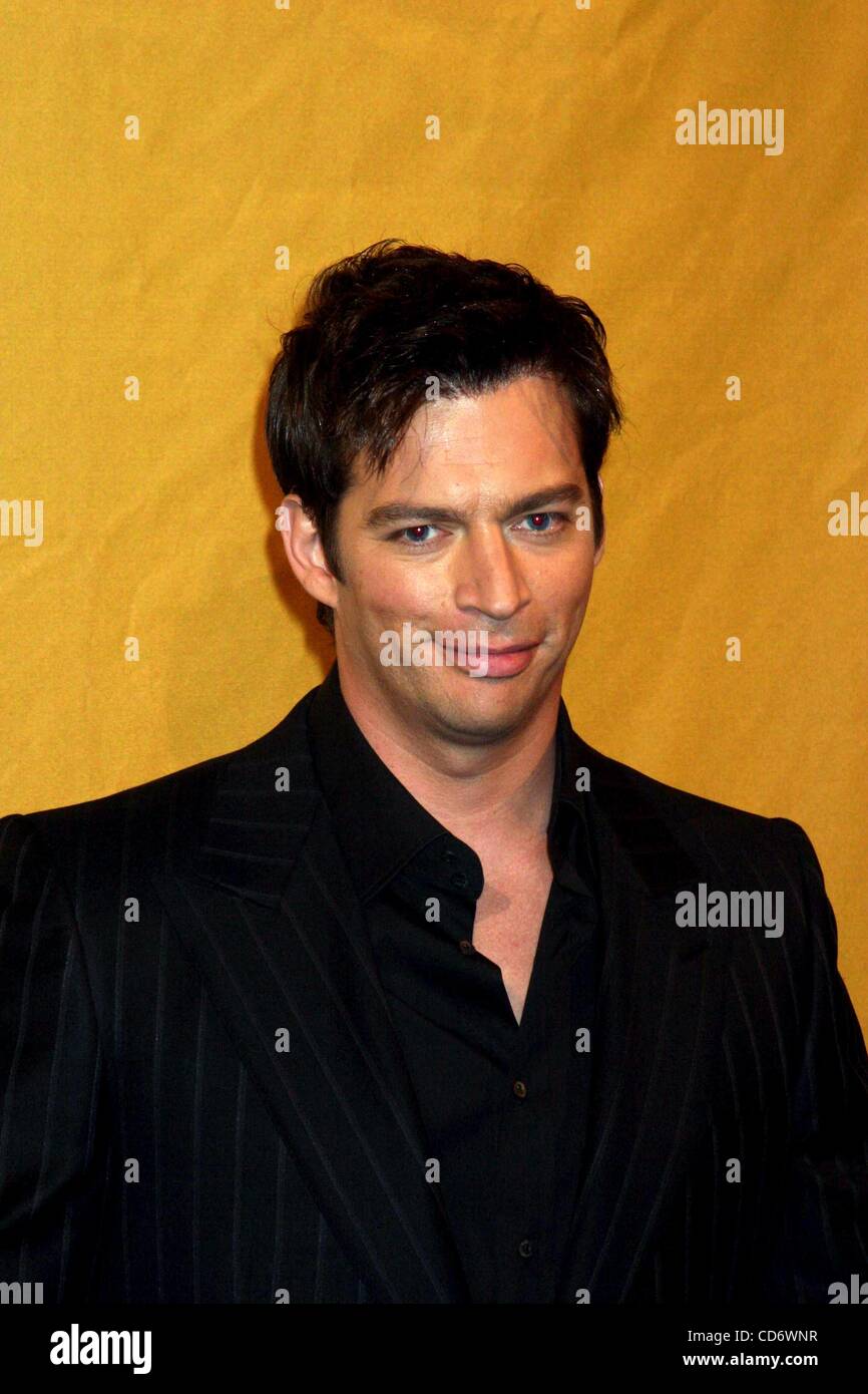 Mar. 29, 2004 - New York, New York, U.S. - K36344RM.APOLLO THEATRE ...