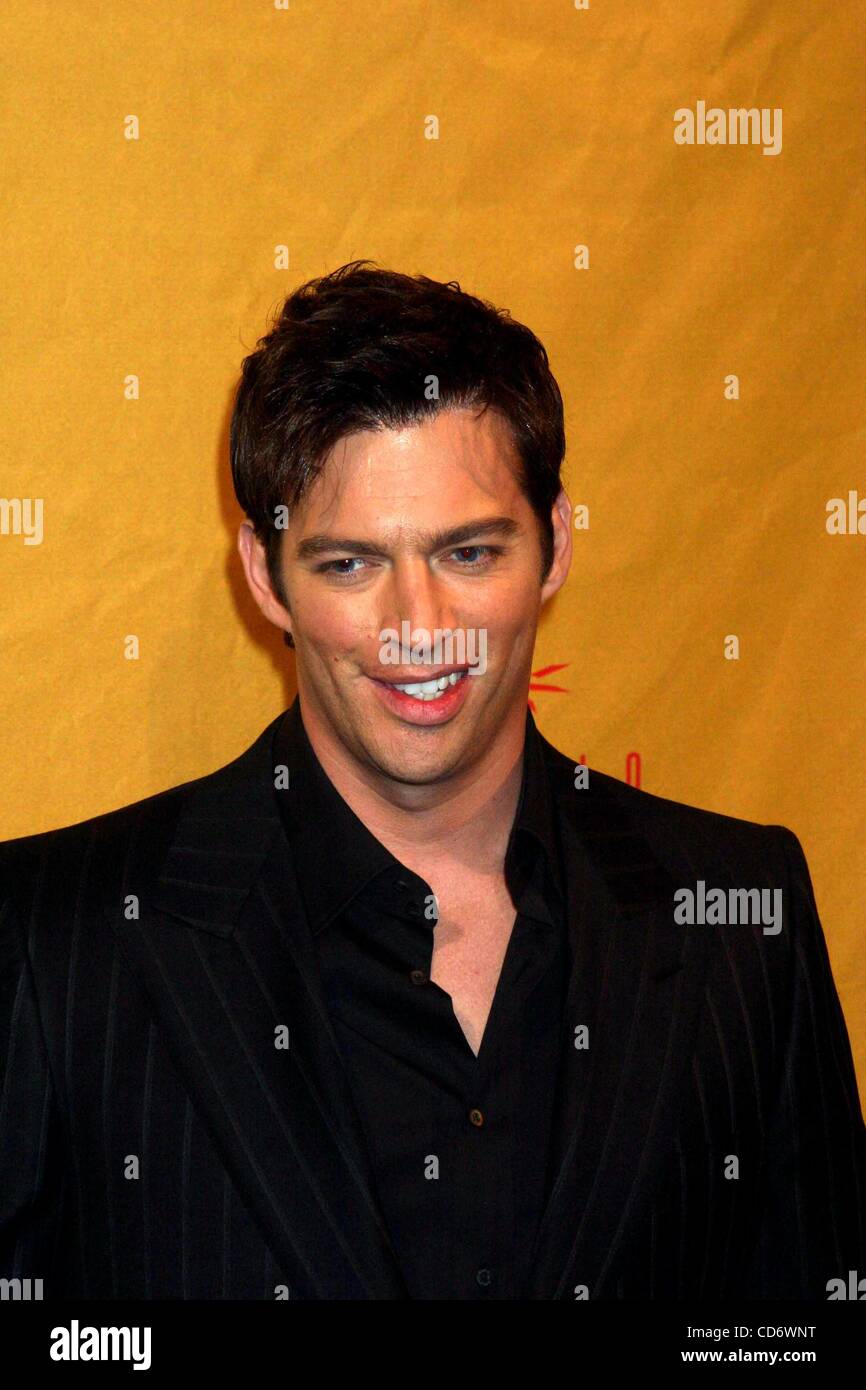 Mar. 29, 2004 - New York, New York, U.S. - K36344RM.APOLLO THEATRE ...