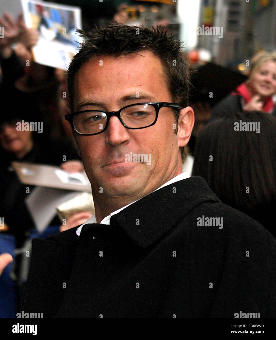 Mar. 30, 2004 - New York, New York, U.S. - K36398RM.MATTHEW PERRY ...