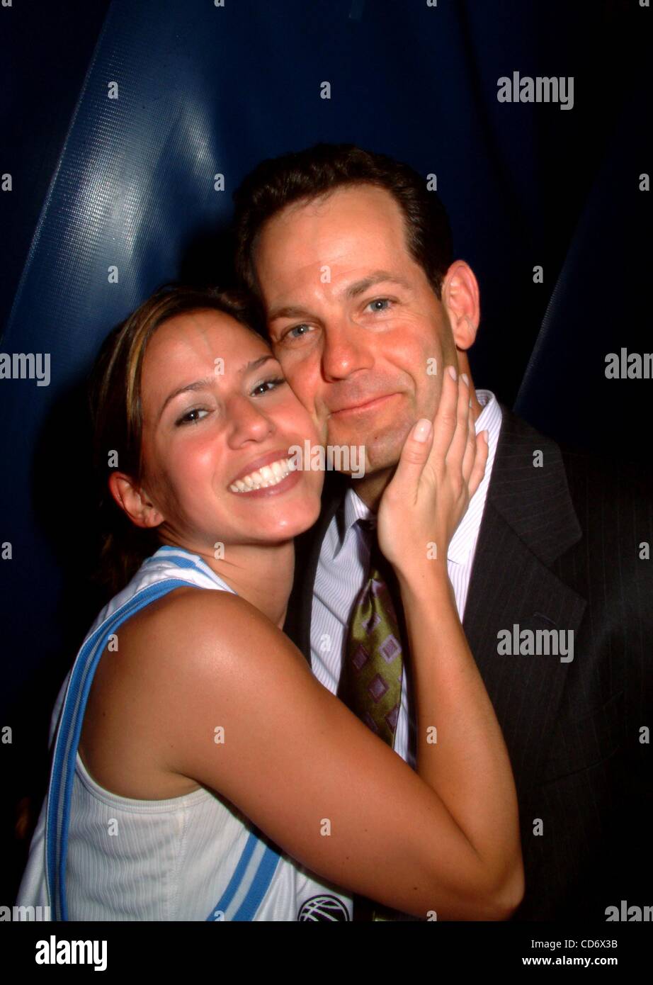 Apr. 1, 2004 - New York, New York, U.S. - K36443ML.THE NET GAIN ...