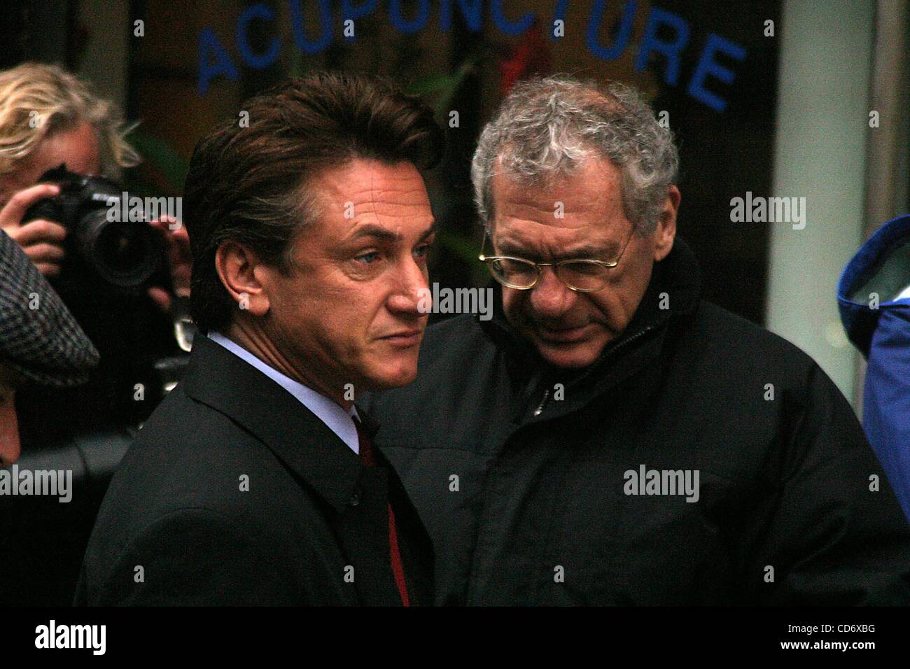 Apr. 2, 2004 - New York, New York, U.S. - K36498RM.THE INTERPRETER ...