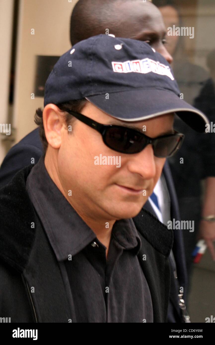 Apr. 12, 2004 - New York, New York, U.S. - K36633RM.UMA THURMAN AND ...