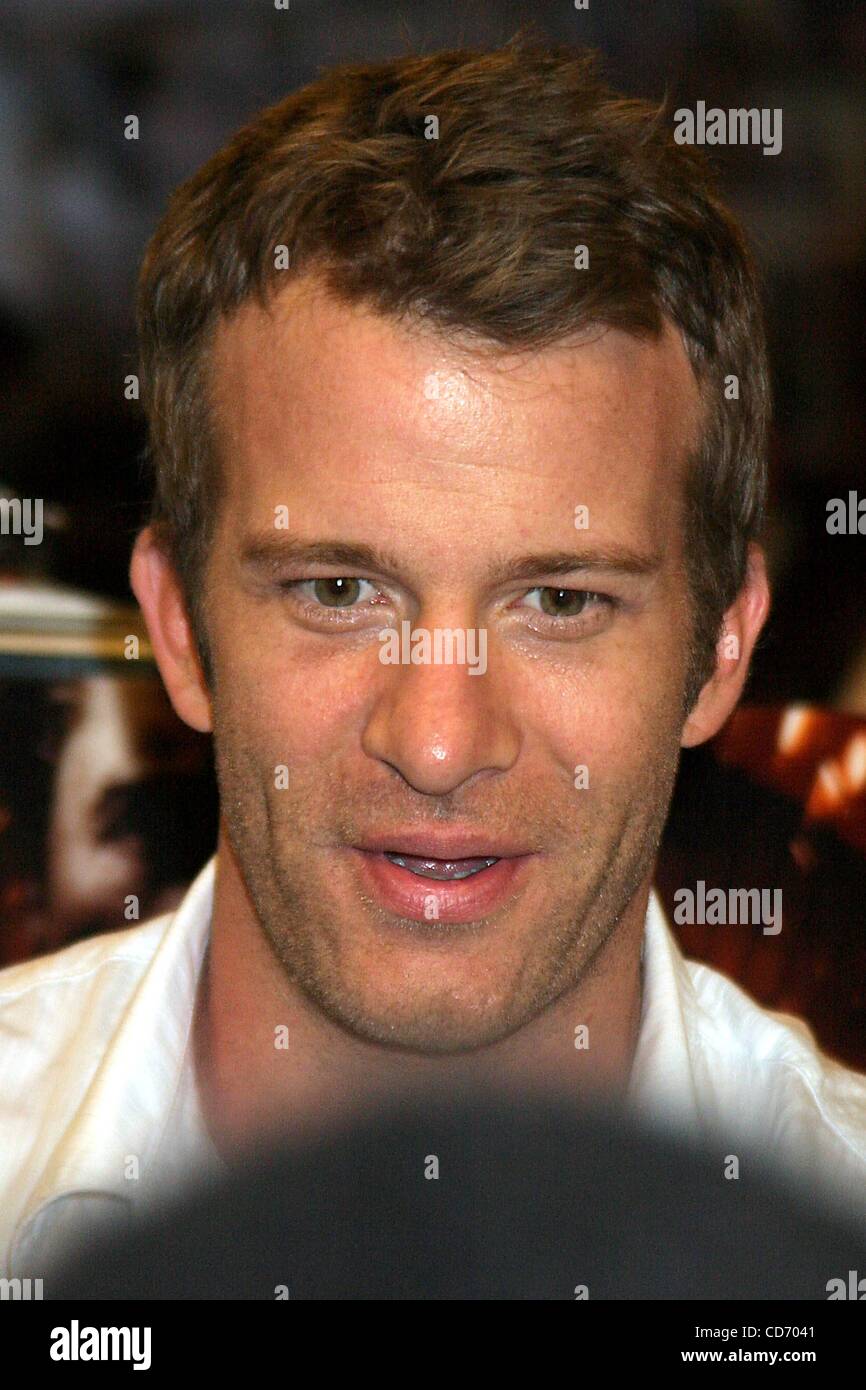 Apr. 15, 2004 - New York, New York, U.S. - K36692RM.TOM JANE AS THE ...