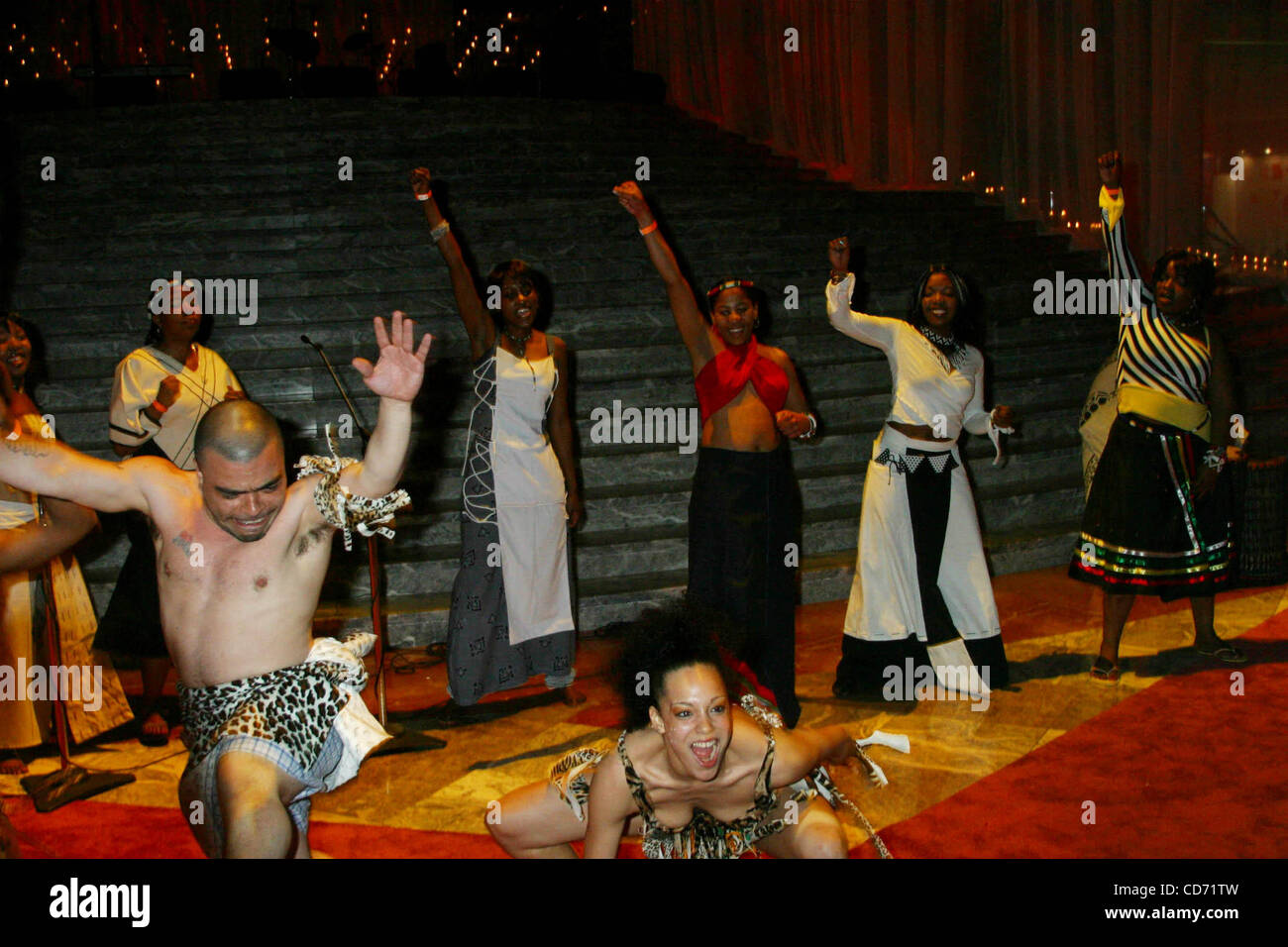 May 1, 2004 - New York, New York, U.S. - K37010RM.OPENING NIGHT PARTY ...